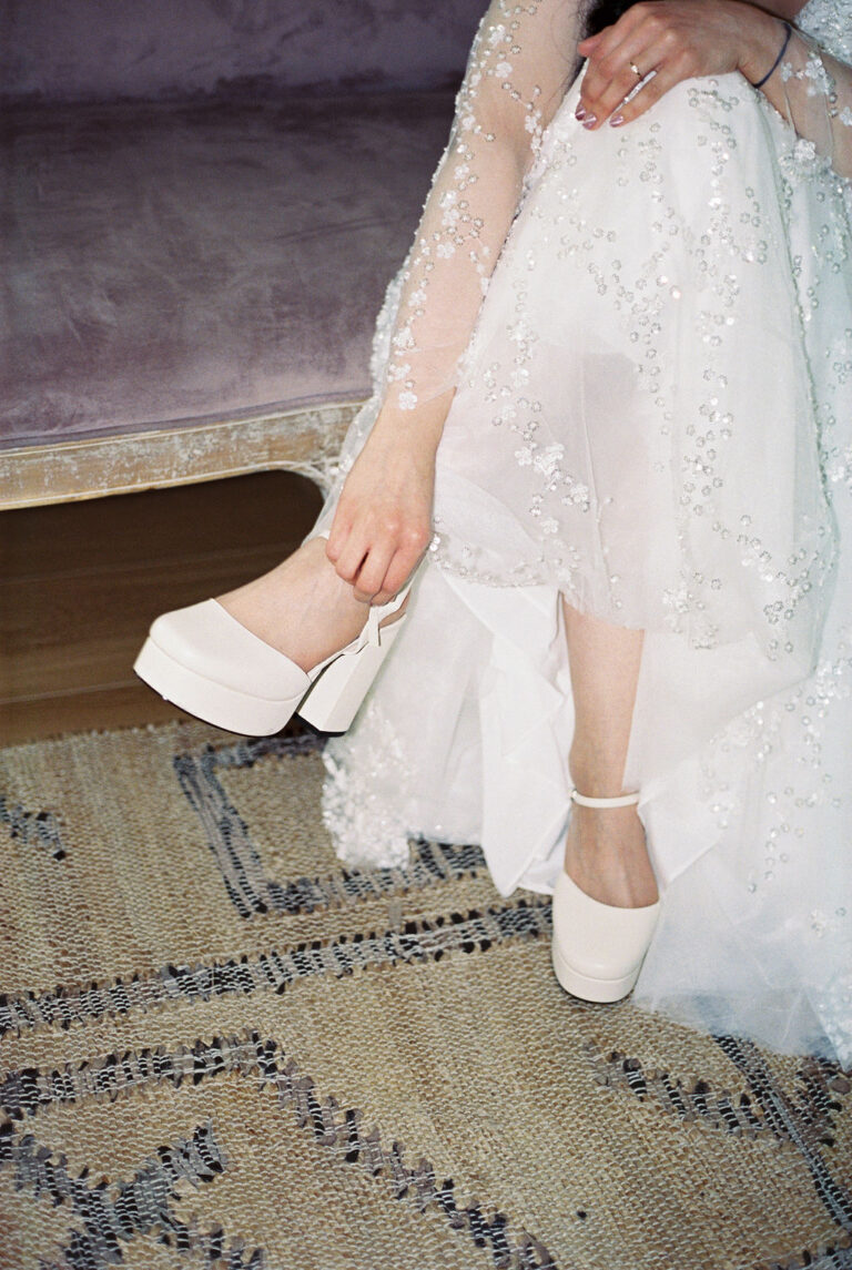 The Addison Grove Film Wedding Photos | Isabel & Sander - dianabrewer.com